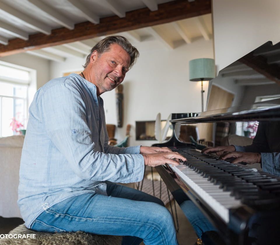 Ontluisterend: Arno van Kessel langer in hechtenis - De Andere Krant